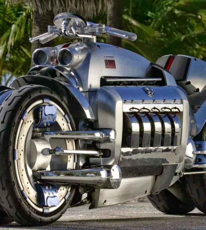 New Launches In Market: Incredible Dodge Tomahawk Motorcycle