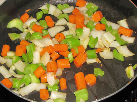Pinch of Lime: Chicken and Dumplings - The Ultimate Comfort Food