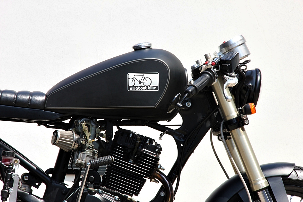 Racing Cafè: Honda GL 200 1998 "The Black Bull" by Studio Motor