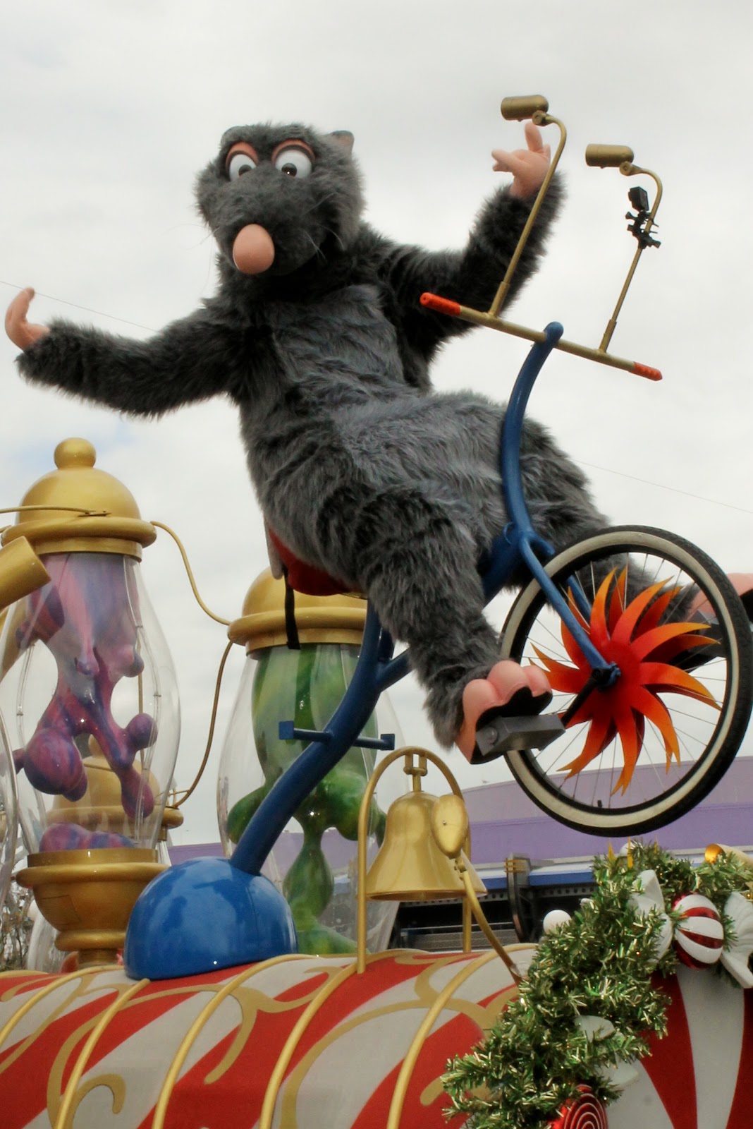 Unofficial Disney Character Hunting Guide: 2012