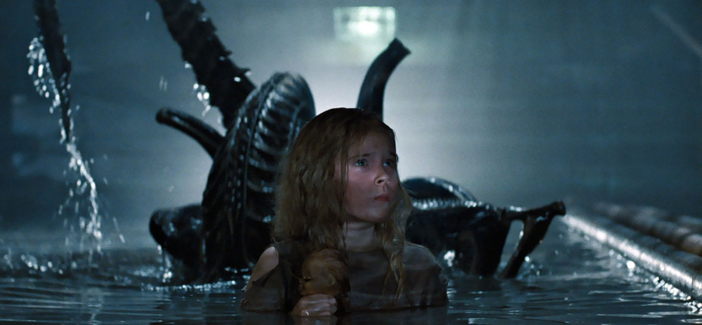 Mr. Movie: Aliens (1986, Movie Review)