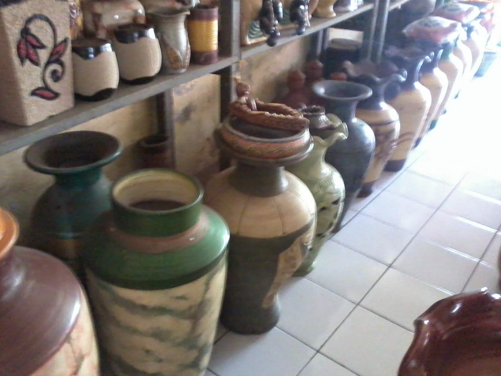 Jual Macam-macam Gerabah/Keramik : Pot Bunga, Pot Clay, Vas, Kendi ...