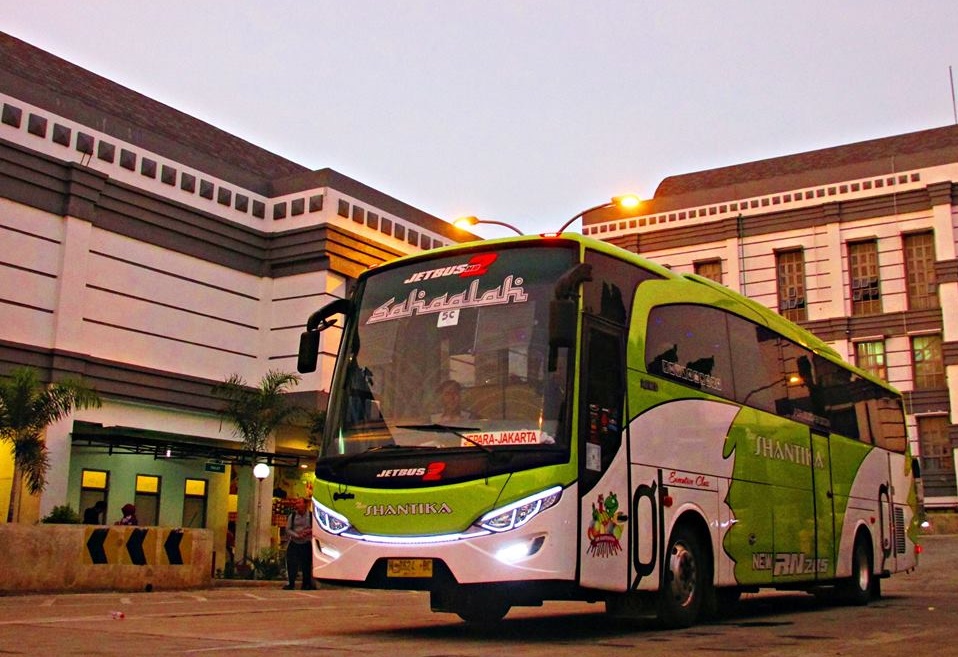 THIS IS BUS HUNTER: SEJARAH BUS NEW SHANTIKA - JEPARA