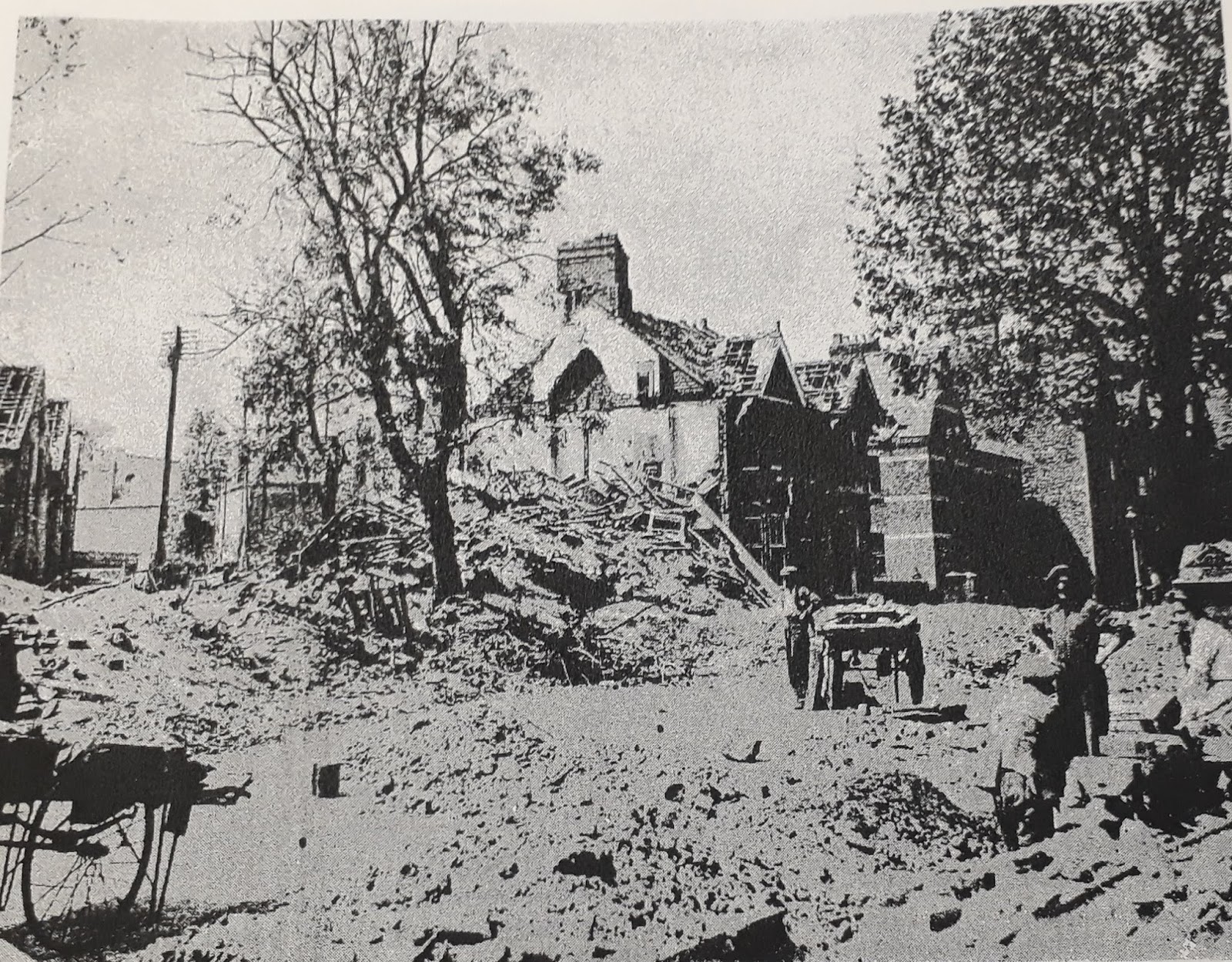 Cardiff Capers: Cardiff Castle Air Raid Shelters