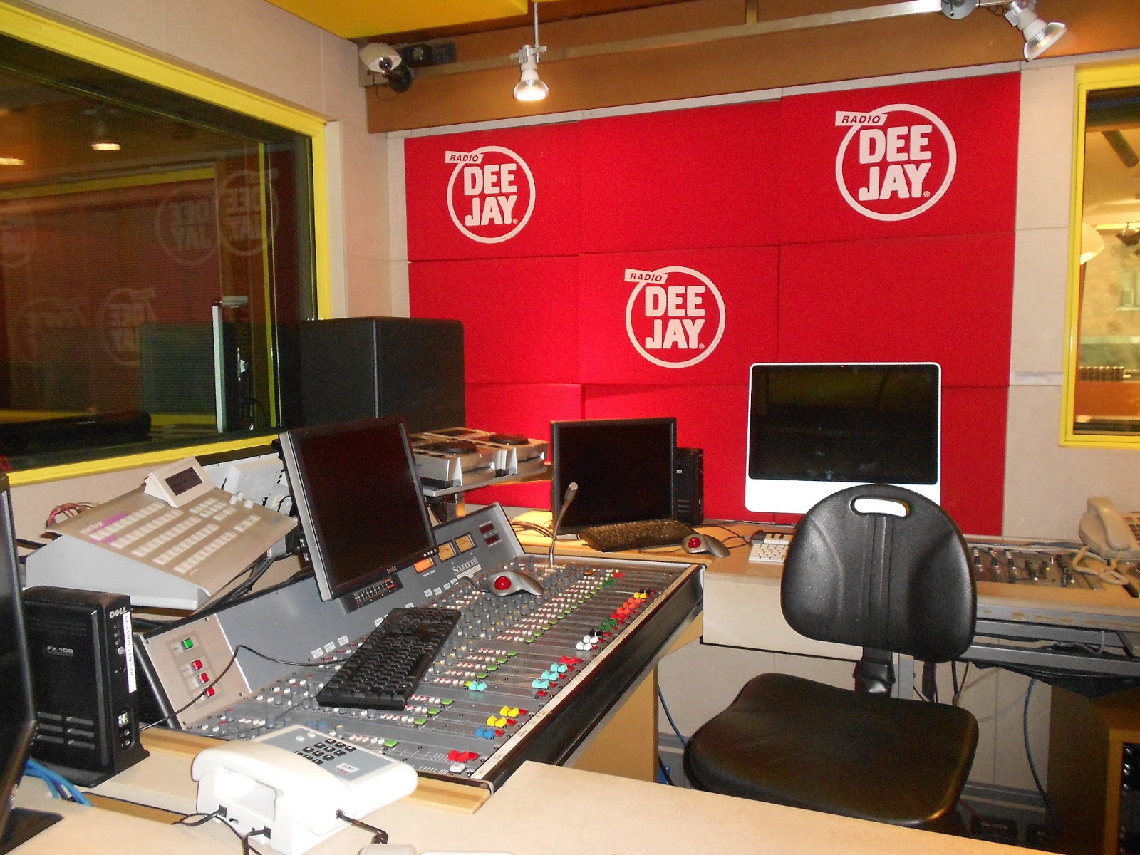 Creazioni di un cuore sognante: Visita a Radio Deejay