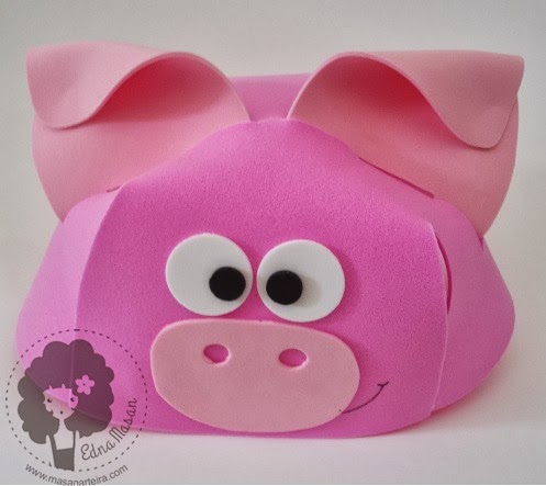 Bonés em eva de bichinhos com molde