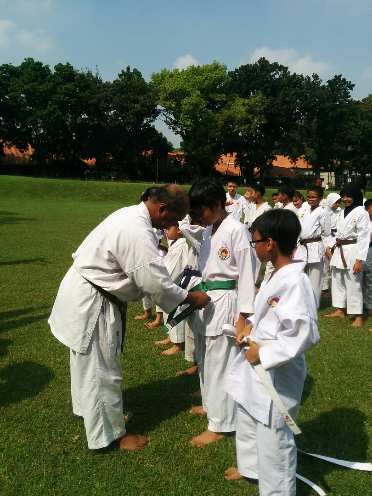 DOJO 47 INKAI JAKARTA SELATAN : PENYEMATAN SABUK DAN LATIHAN BERSAMA