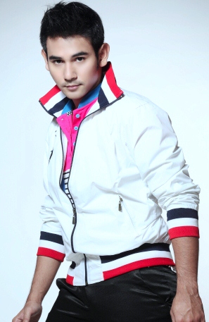 Mengenal Rendy Septino Aktor Tampan Indonesia | world style