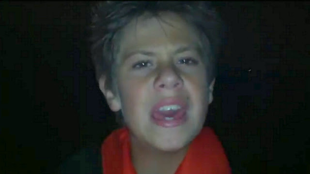 Méli Mélo Mélodie: Jared Cardona Official HD Video - Set fire to the rain