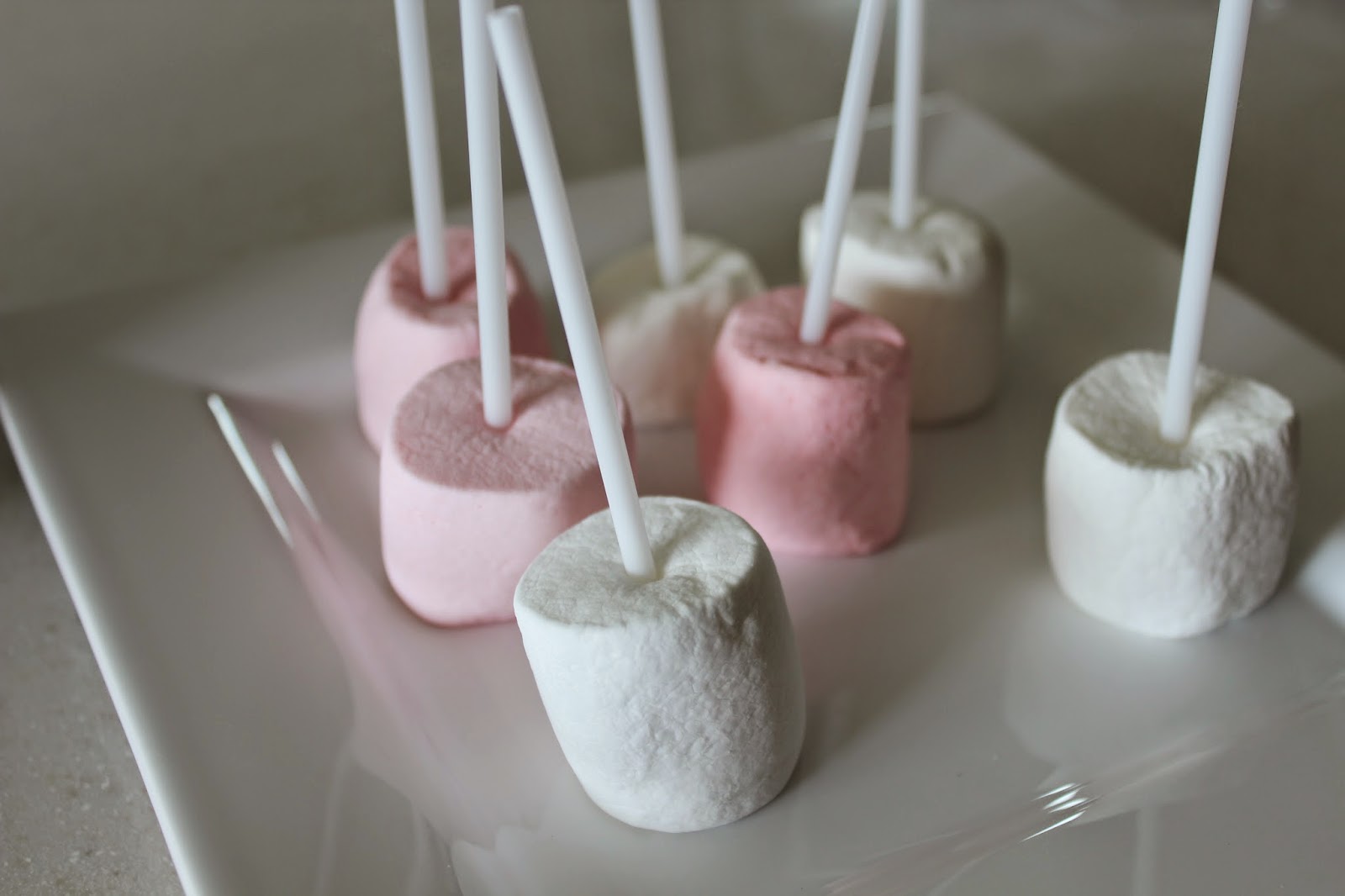 COZINHA DA MONICA: Marshmallows coloridos