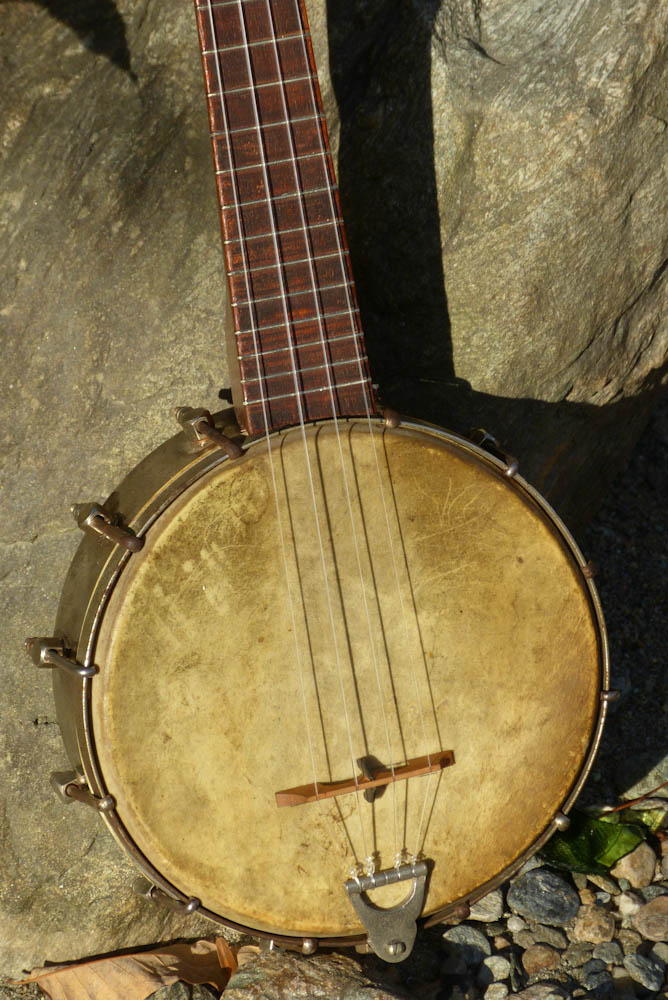 1920s Oscar Schmidt-made Banjo Ukulele