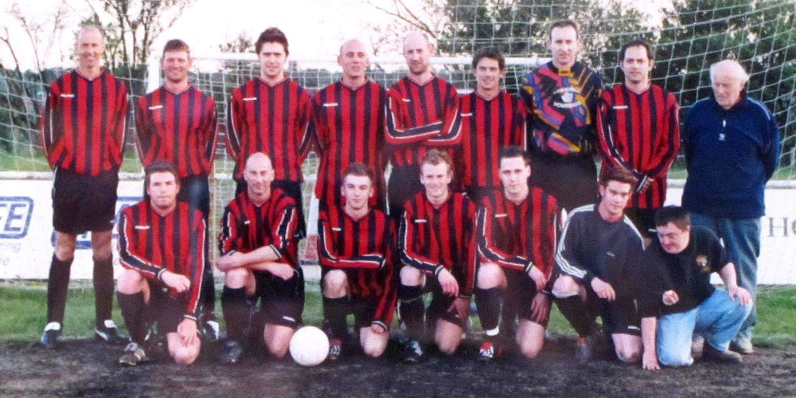 ESCUDOS DO MUNDO INTEIRO: PIRÂMIDE DO FUTEBOL INGLÊS - SUFFOLK AND ...