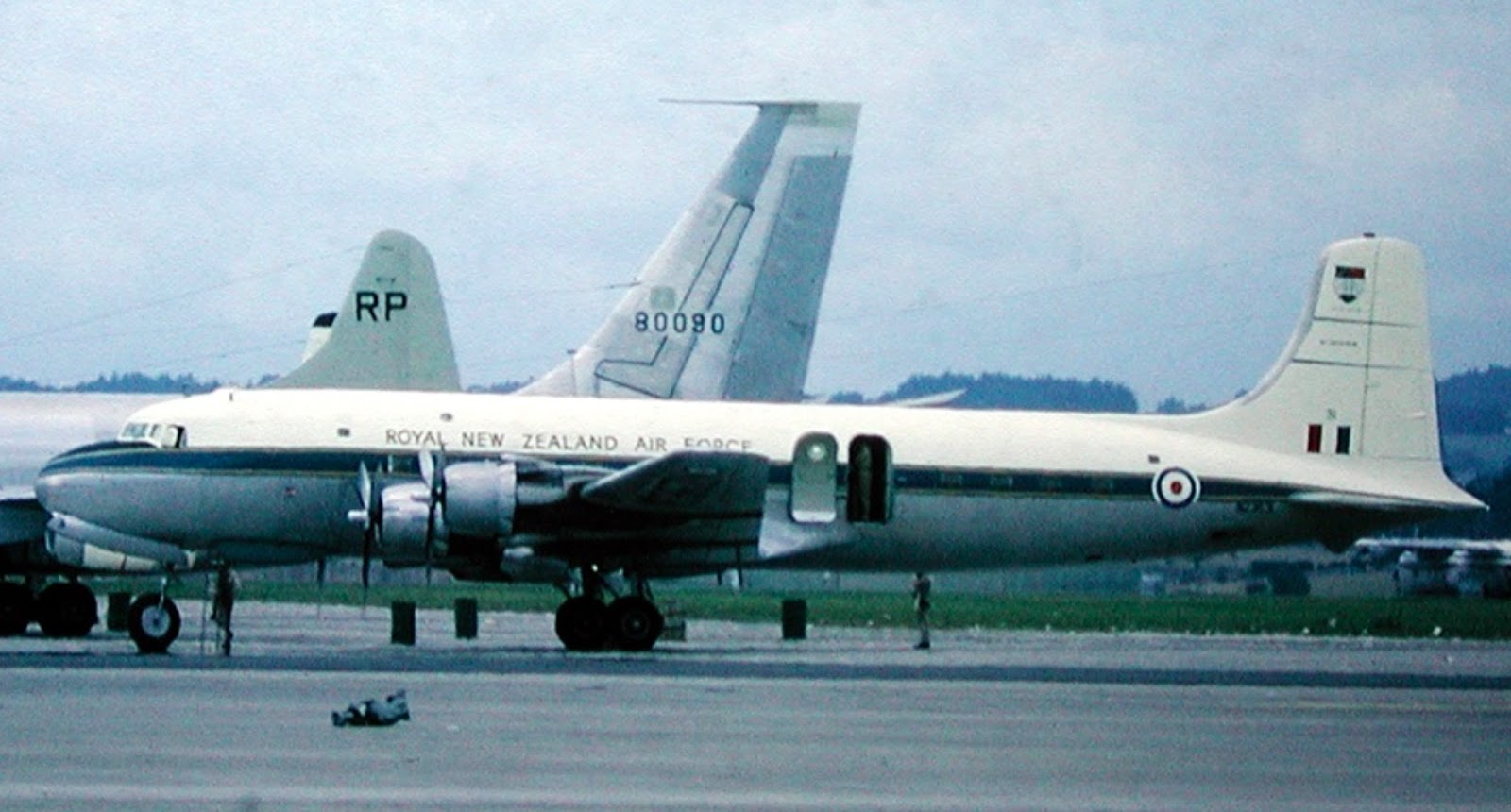 AIR NEW ZEALAND's FLIGHT ENGINEERS: DOUGLAS DC-6