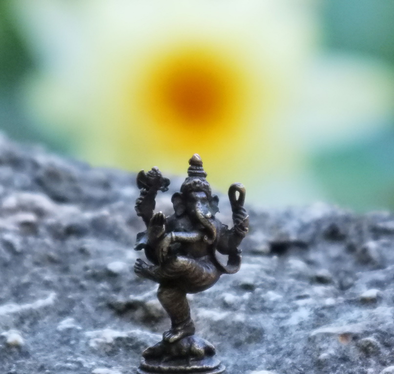 OM TAT SAT: Ganesha's Favorite Things