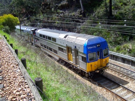 Phillip Overton: Zig Zag: Australia's shortest railway platform