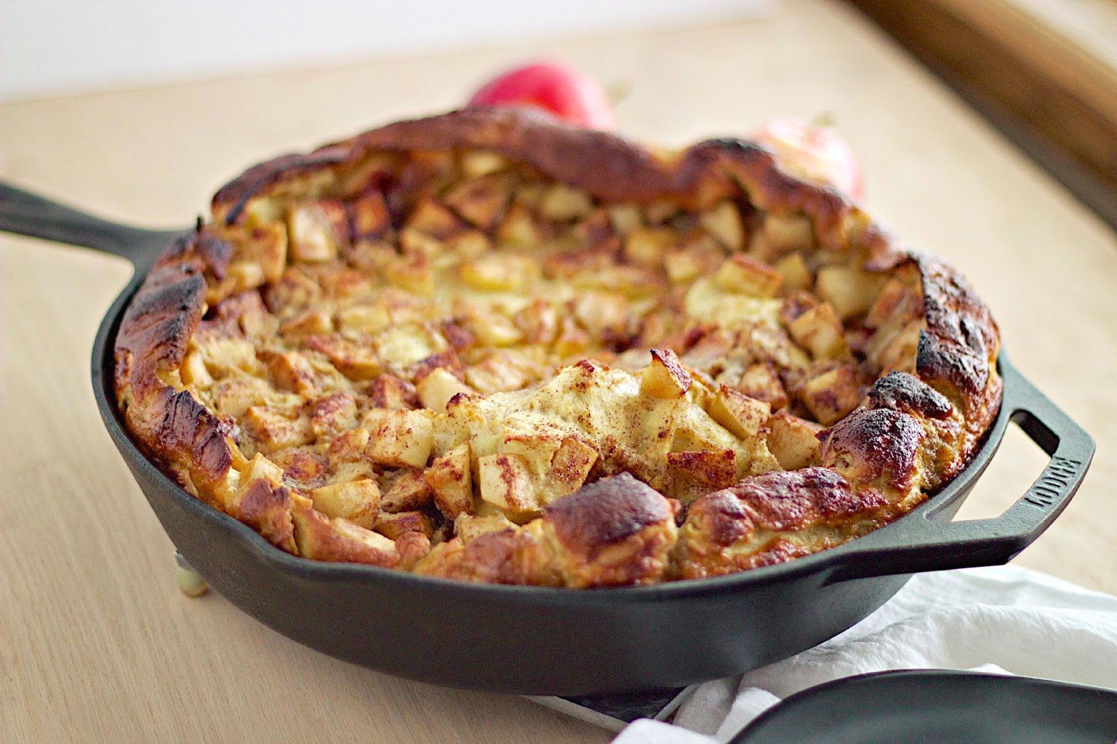 EnJOIAble Desserts Etc.: "Dutch Baby" Apple Pancake