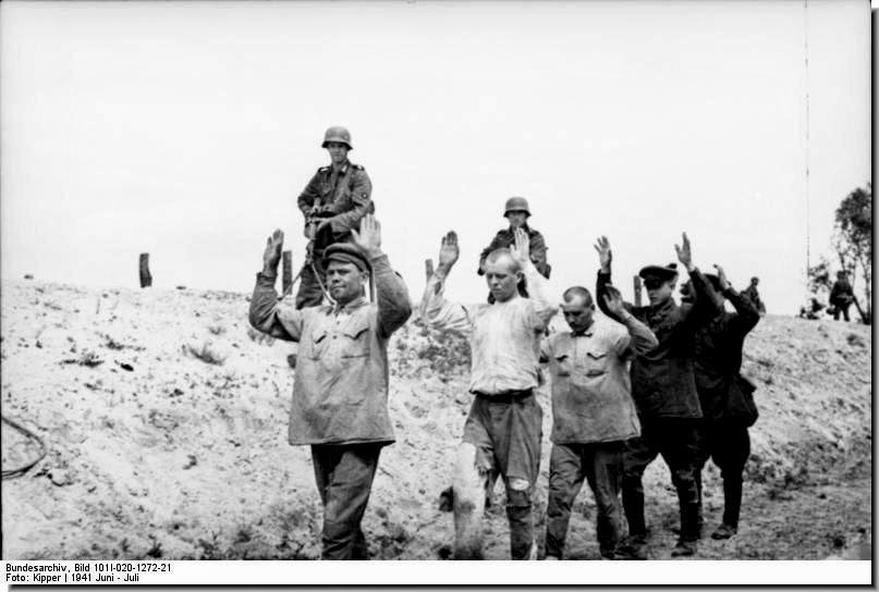 HISTORY IN IMAGES: Pictures Of War, History , WW2: 1941: Unending ...