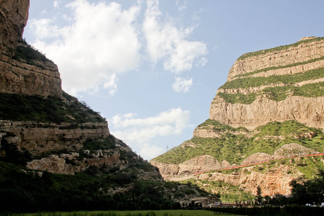 Hanging Monastery of Datong, China: Not for the weak hearted! | The ...