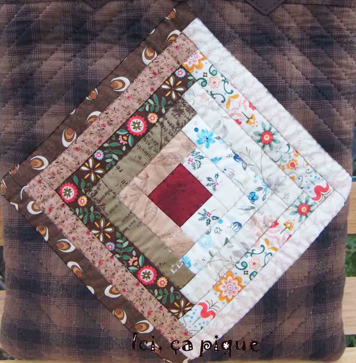 ici, ça pique: Crazy patch en Log cabin (Patchwork fou en Cabine de ...