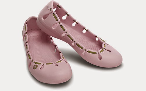 Model sepatu wanita crocs modern import | Model Baju Terbaru Trend 2017