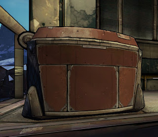 Invisibling Tactical: Borderlands Loot chest computer case.