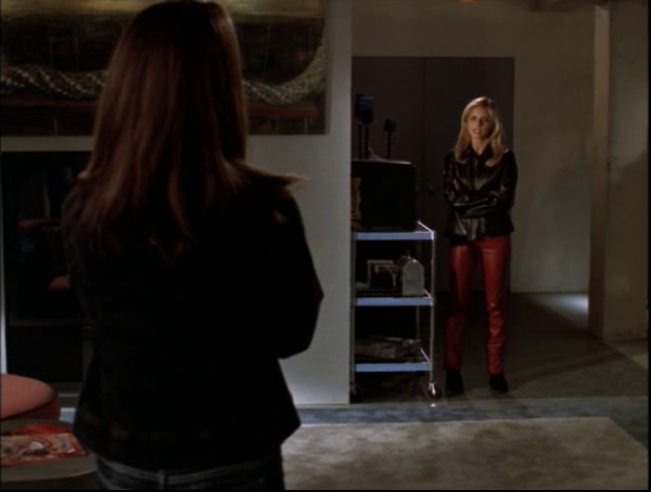 Leather Beauties: Screencaps Post 63-Buffy The Vampire Slayer ...
