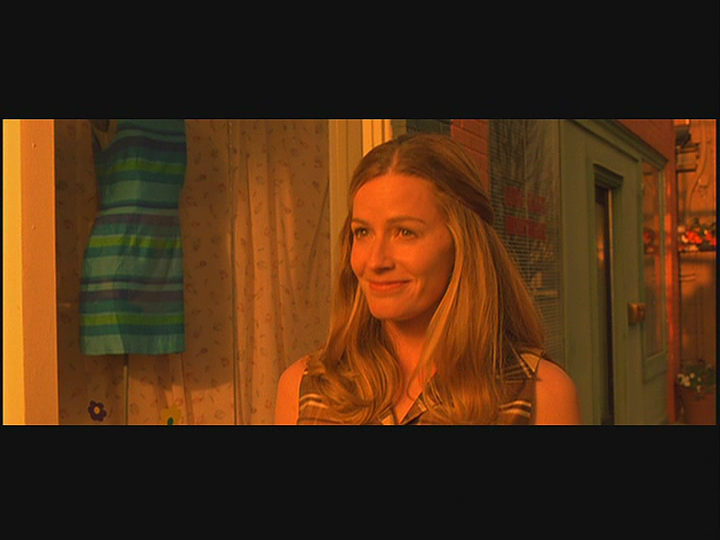 "Leo" (2002) screen caps