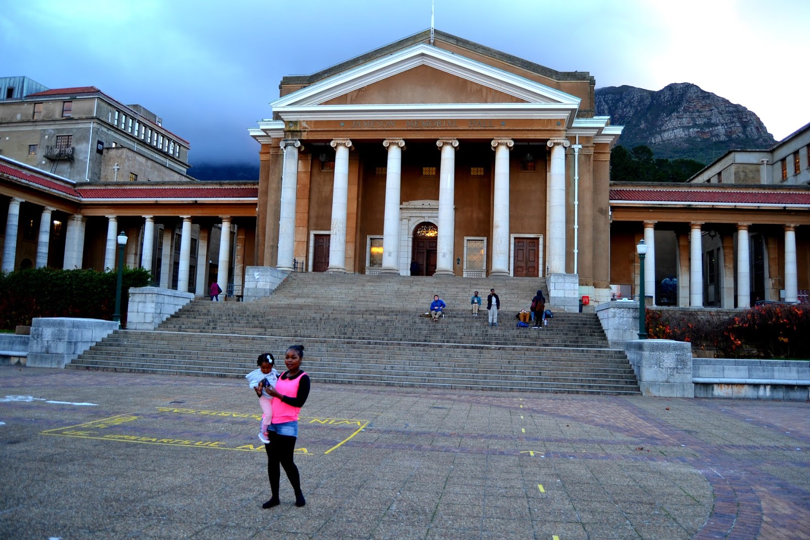 Vacation Day 3 – Cape Town – UCT / Table Mountain – Mommy and Baby Approved