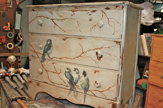 *Savvy Salvage Sisters: Bird's of a feather Chest!
