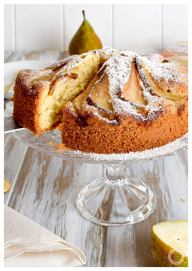 Pastel de peras conferencia y jengibre | Especialmente Dulce