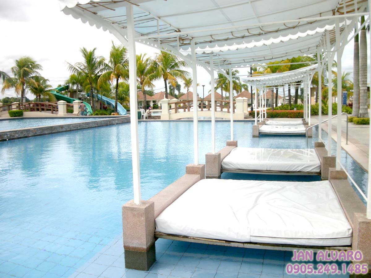 Antel Grand Village and Sun Valley Estates: Antel Grand Village