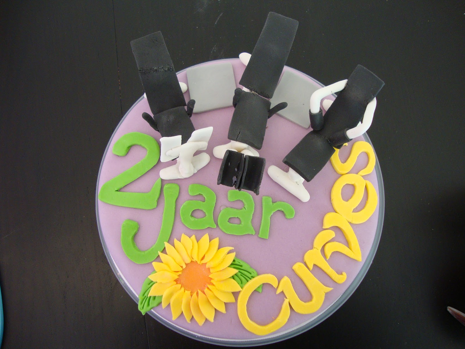 I'm a Foodie: Curves Cake