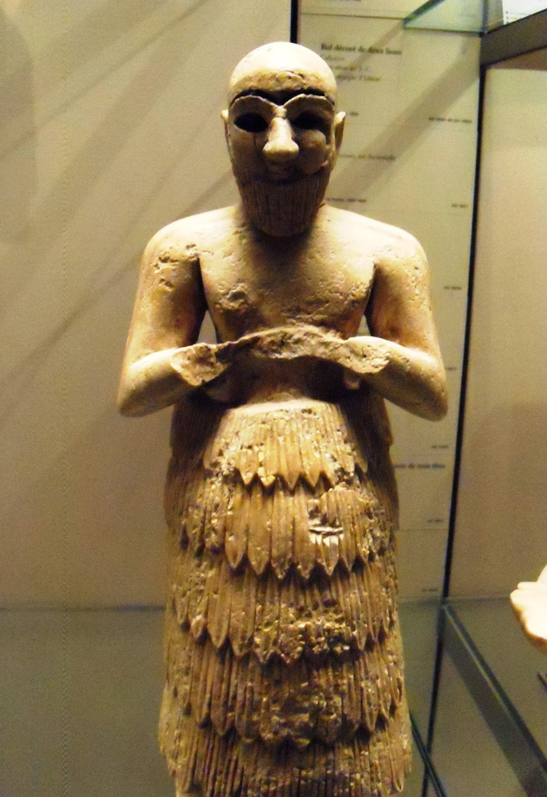 Megas Alexandros: What is the kaunakès?