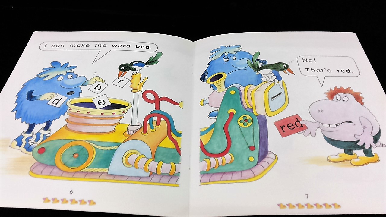 Kid Books Blog: 647.Flying Boot (Red)