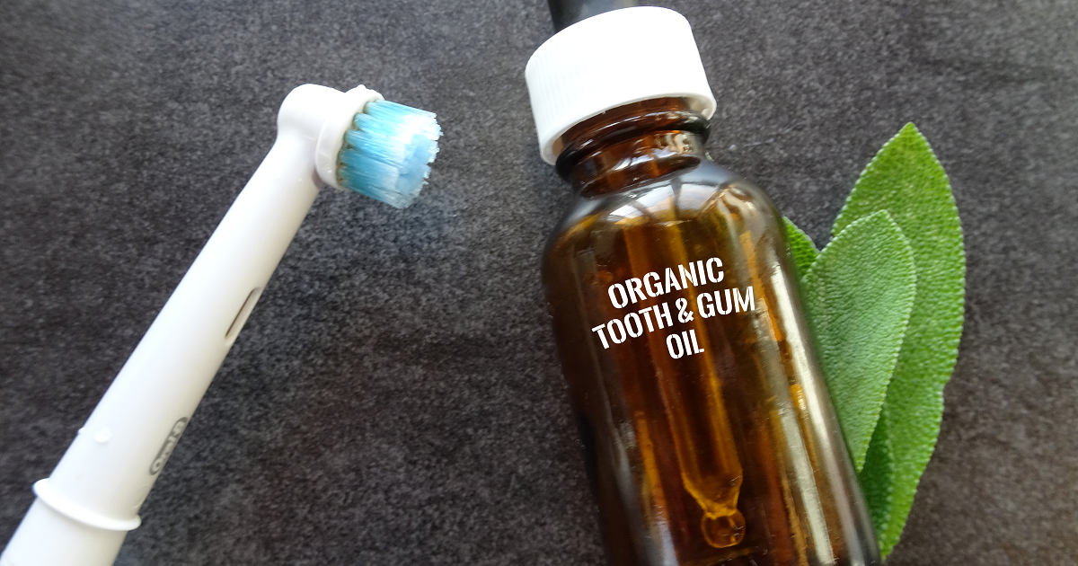 Make Your Own Organic Tooth & Gum Oil | DIY
