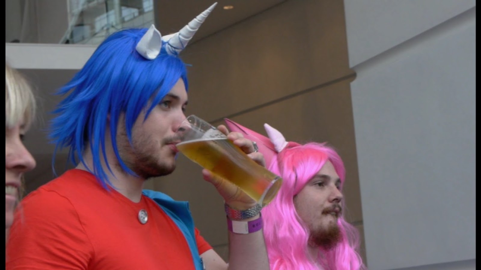 BRONIES: THE EXTREMELY UNEXPECTED ADULT FANS OF MY LITTLE PONY (2012)