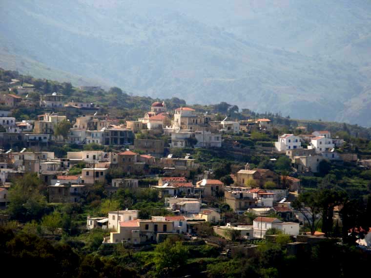 ΜΟΝΟΗΜΕΡΗ ΕΚΔΡΟΜΗ ΑΓ.ΜΑΜΑΣ-ΛΙΜΝΗ ΚΟΥΡΝΑ-ΠΑΝΟΡΜΟ | terra santa travel