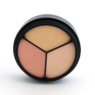 The BeautyCorner: Product Review: Make up store Cover all Mix