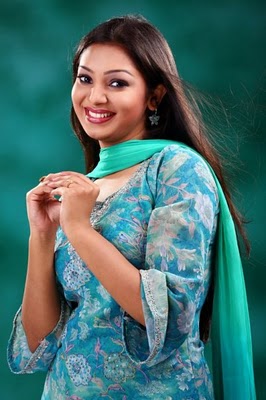 Bangladeshi Actress Model Singer Picture: Prova Bangladeshi Actress Hot ...