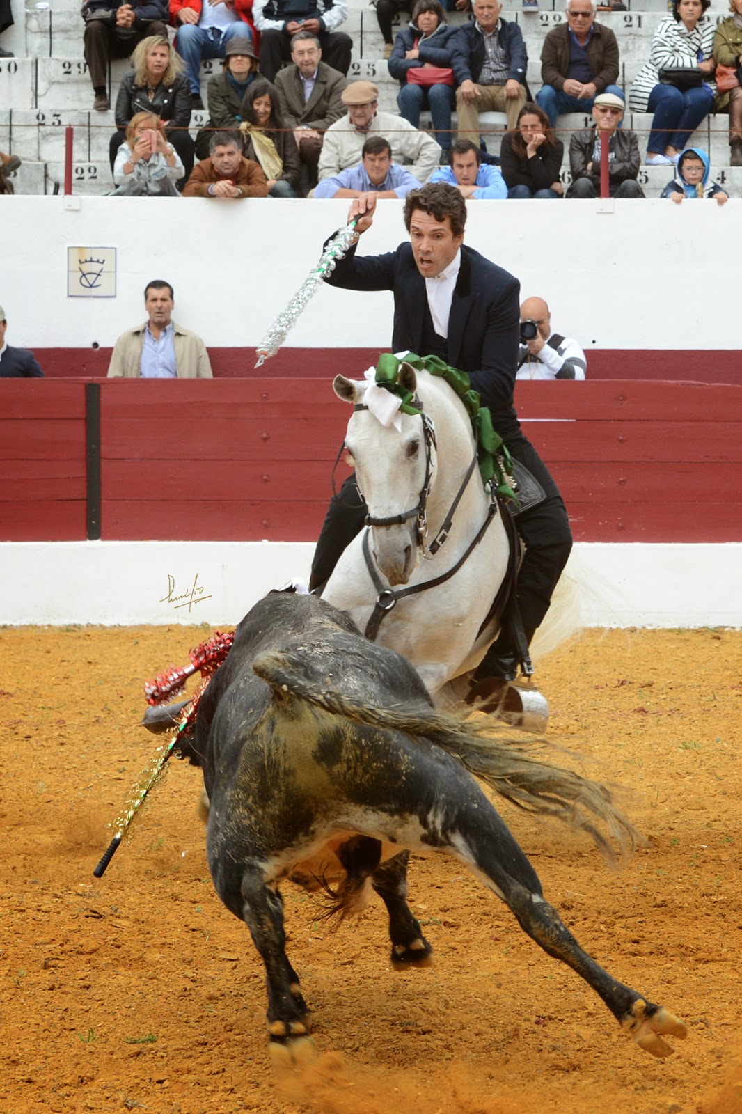 _Joaquim Bastinhas: Marcos Tenorio: 25 de Abril é no Sobral de Monte ...