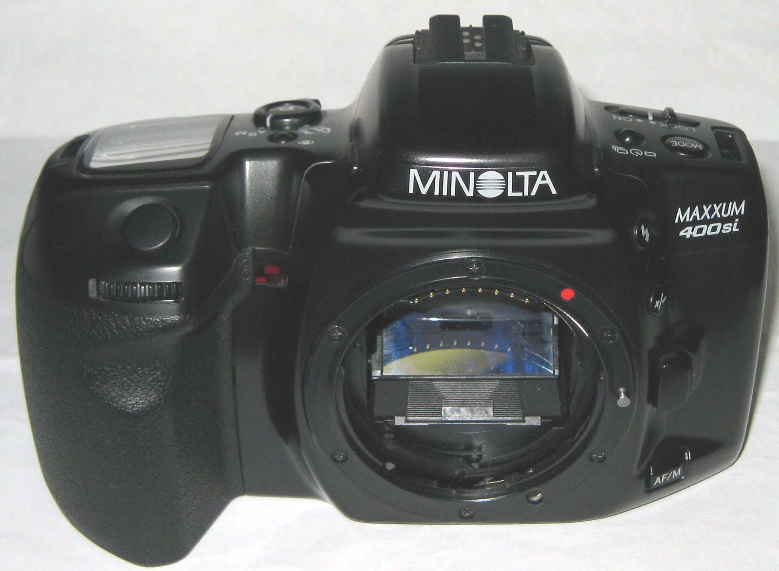 The Chens: The User’s Review: Minolta Maxxum 400si SLR Film Camera