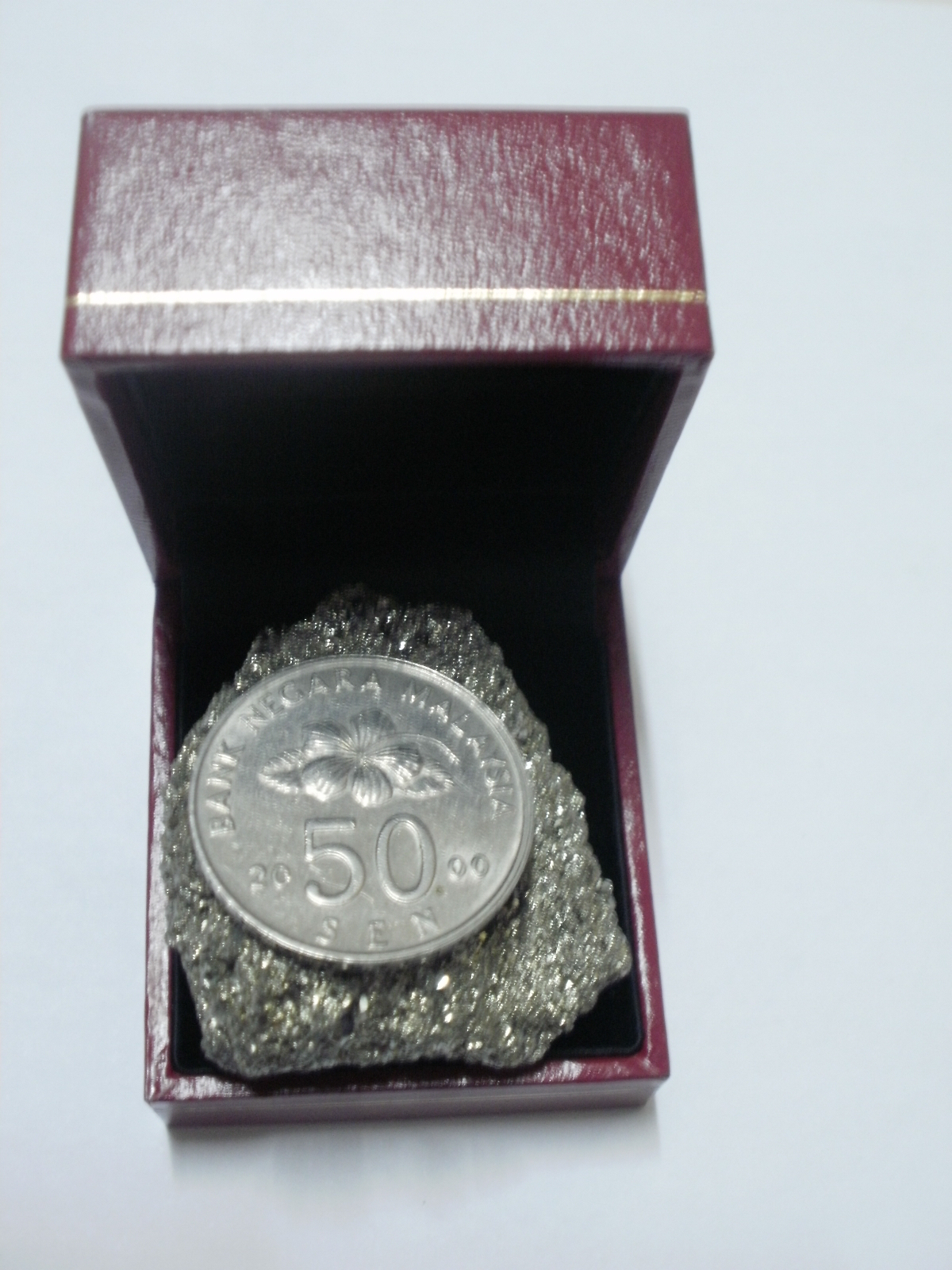 MISTIK 707 CORNER: BATU KURSANI BENTUK RAW ( PYRITE )