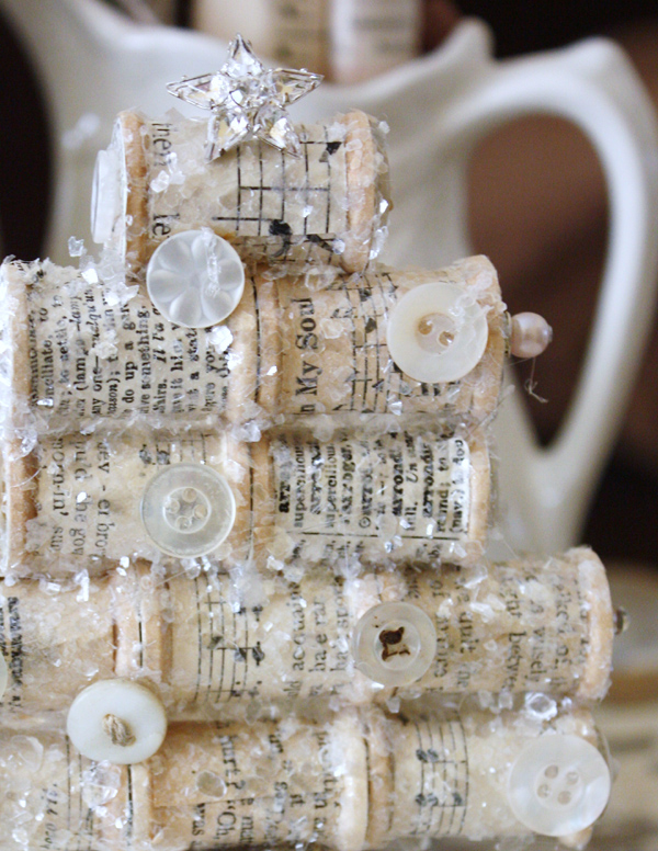 The Creative Patch: Sparklin' Spool Tree
