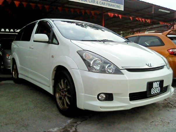 USED CAR : JANGGUT`S GALLERY: Toyota Wish 2.0At 2003