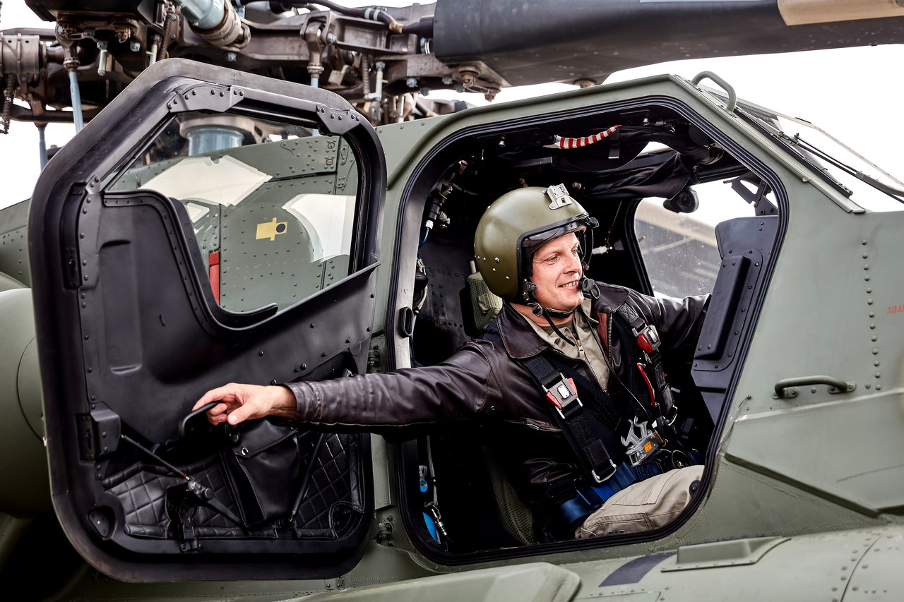 AAG_th บันทึกประจำวัน: เฮลิคอปเตอร์โจมตี Mi-28UB รัสเซียรุ่นฝึกชุดแรก ...