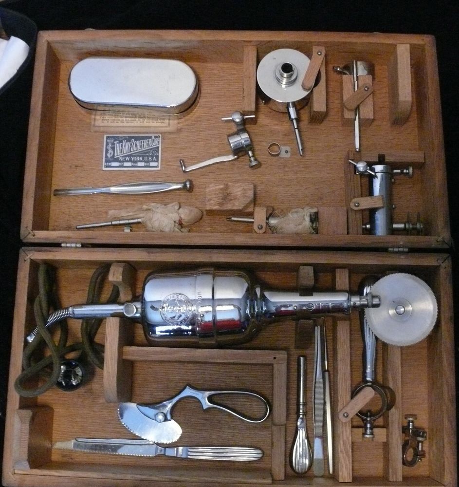 BIOGRAFÍAS MÉDICAS ILUSTRADAS: DR. FREDERICK HOUDLETTE ALBEE