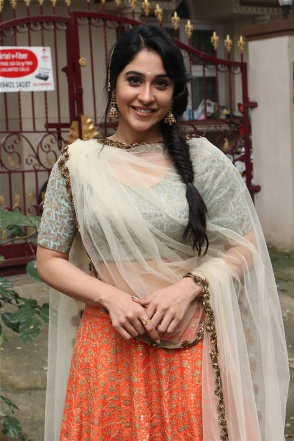 Tamil Actress Regina Cassandra New Photos at Mr Chandramouli Movie ...