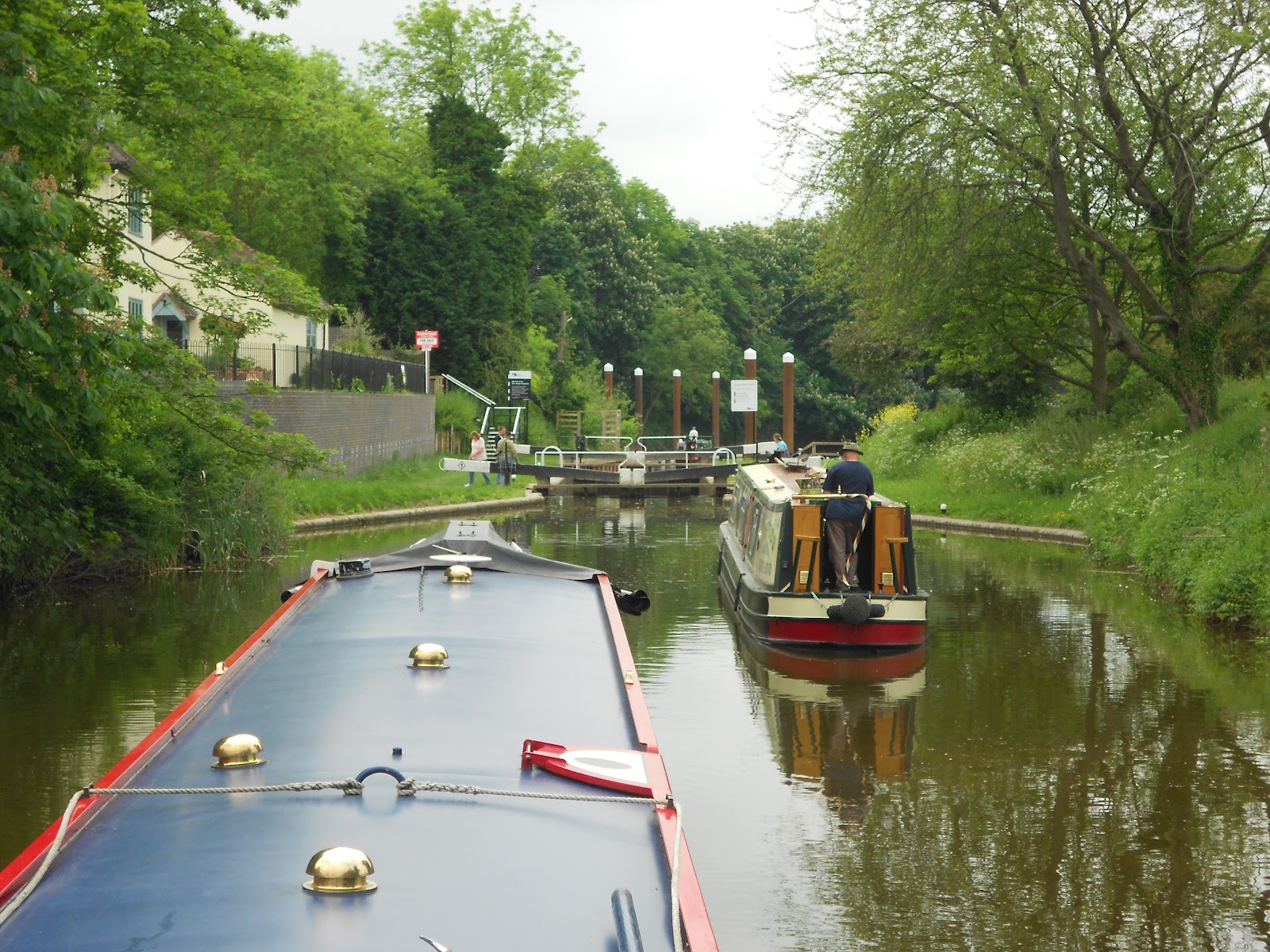 Andys Triumph TR7 and Narrowboat Centurion Blog: Canal Cruising ...