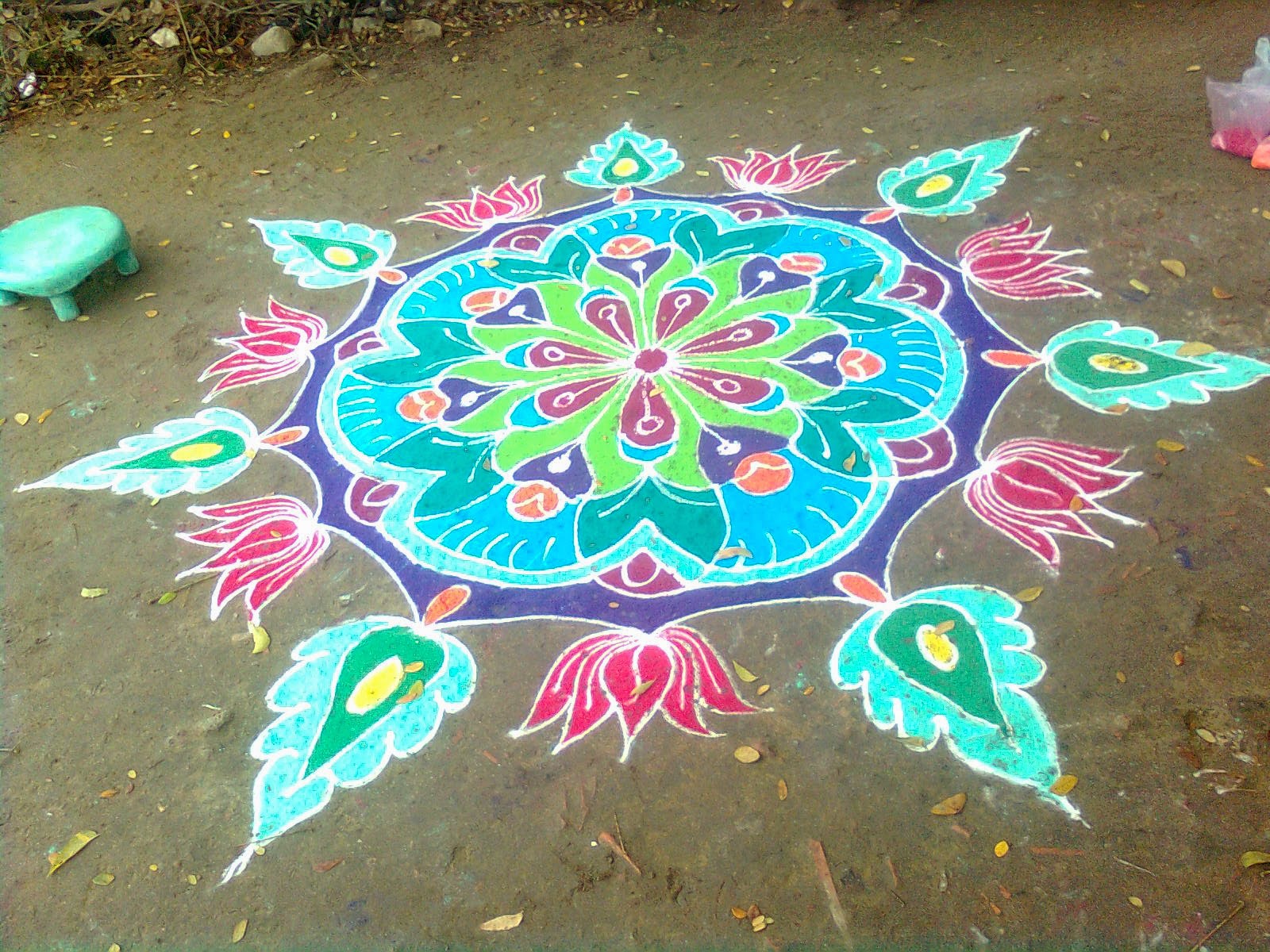 Telugu Muggulu, Rangavalli, Sankranthi Muggulu: flower design rangavalli
