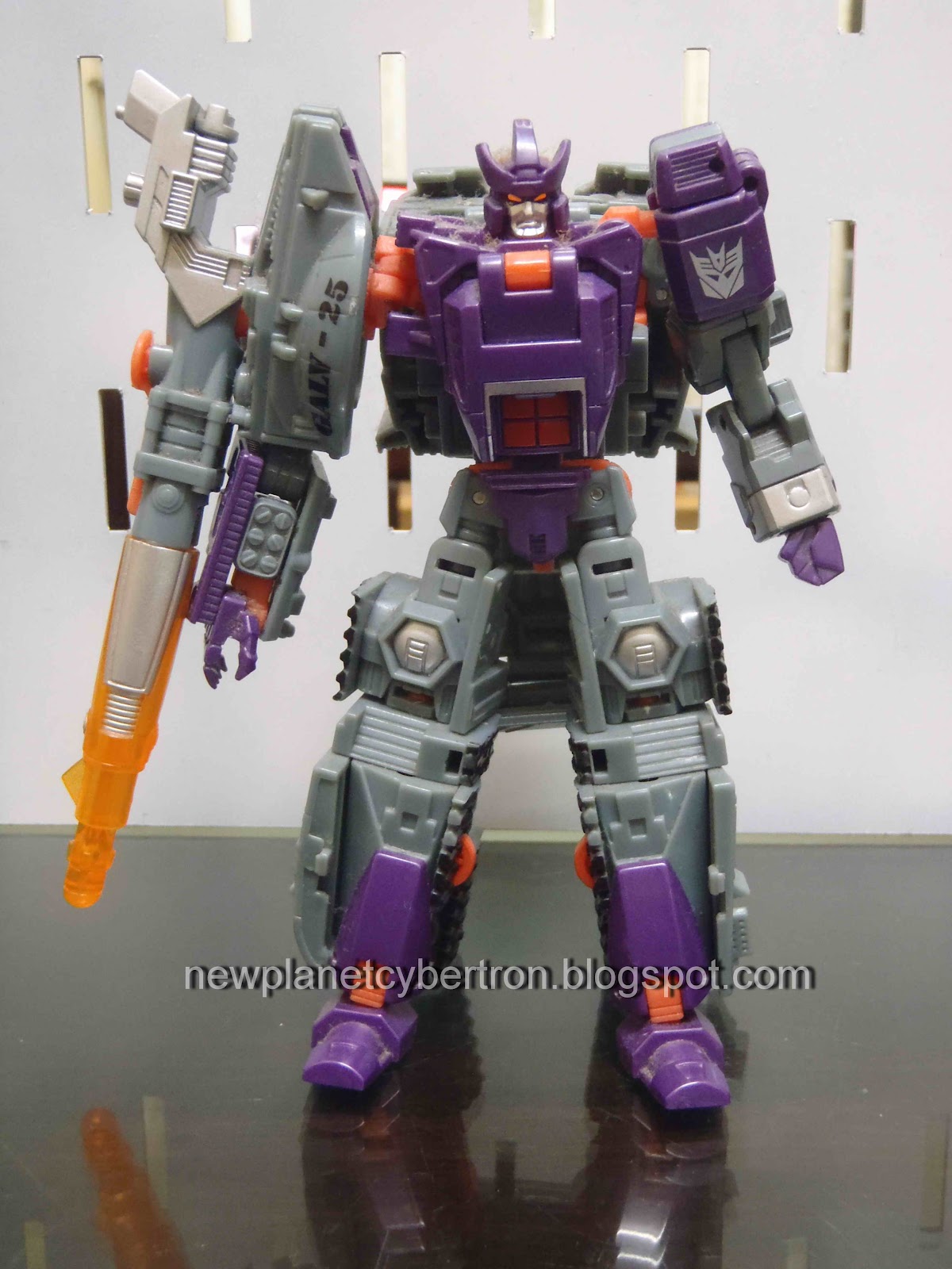New Planet Cybertron: Transformers Review – Galvatron (Universe Deluxe)